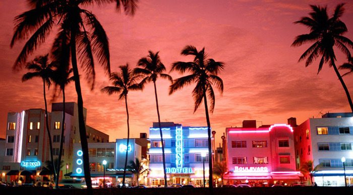 miami-beach-red_4.jpg | Indcen Resor